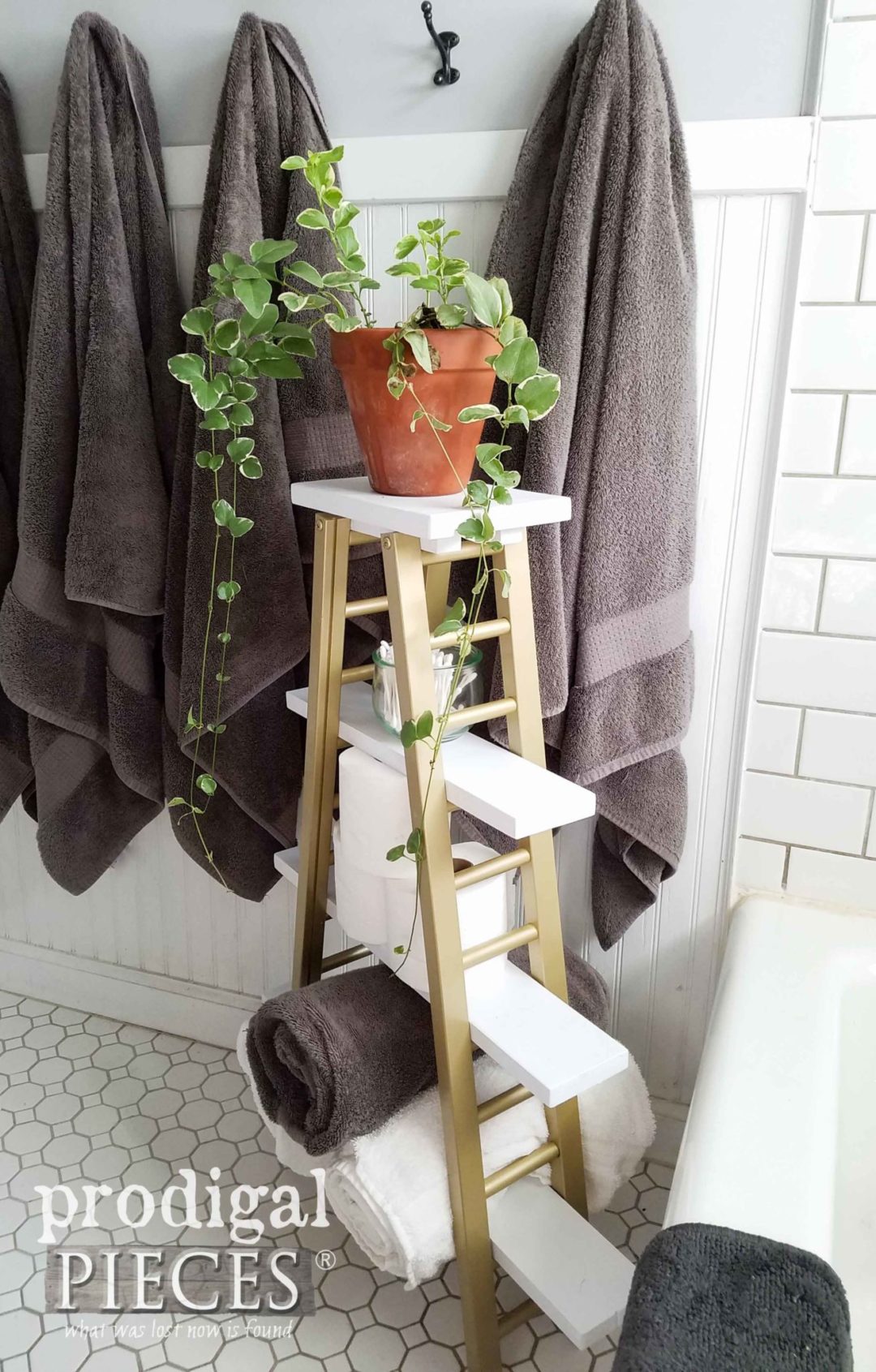 Upcycled Storage & Wall Art from Bedrails - Prodigal Pieces