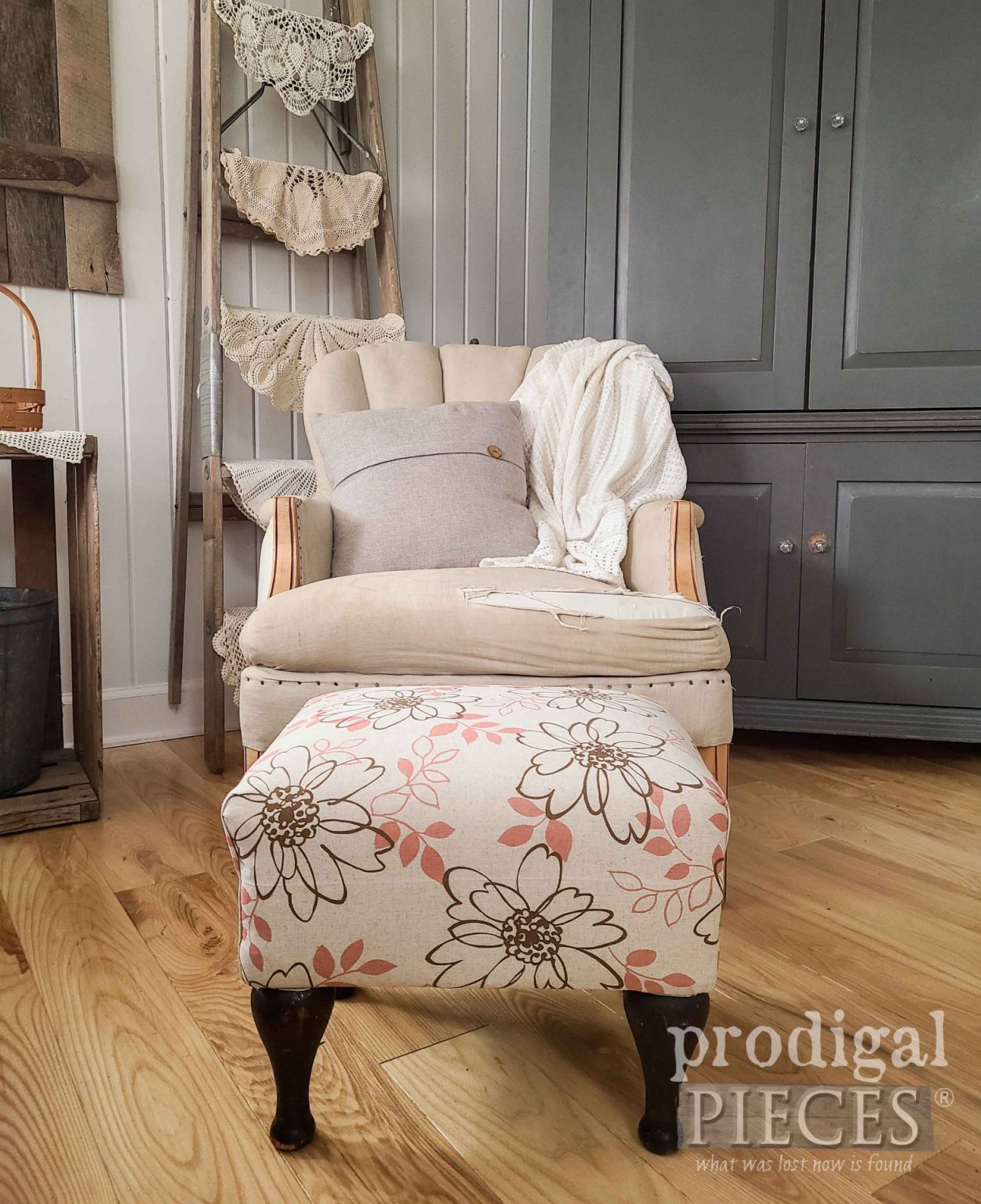 Vintage Vinyl Footstool Makeover - Prodigal Pieces