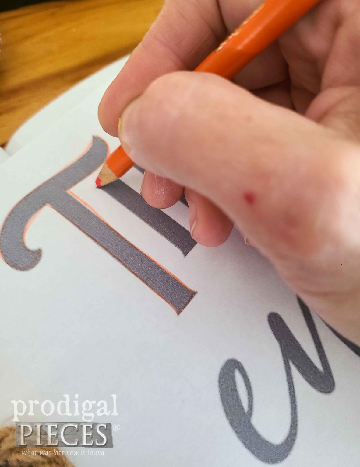 DIY Laundry Sign ~ Farmhouse Style - Prodigal Pieces