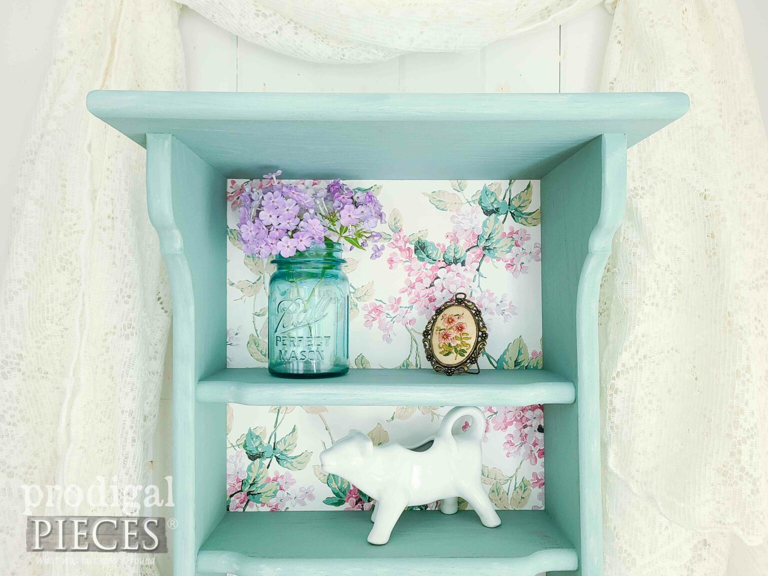 Heart Cutout Shelf Makeover - Prodigal Pieces