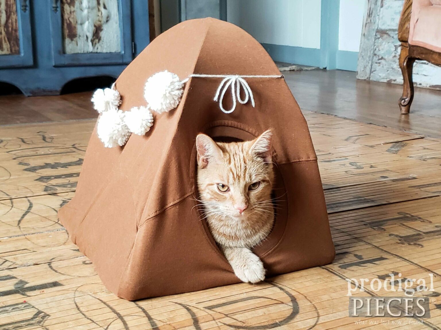 DIY Cat Tent Tutorial - Prodigal Pieces