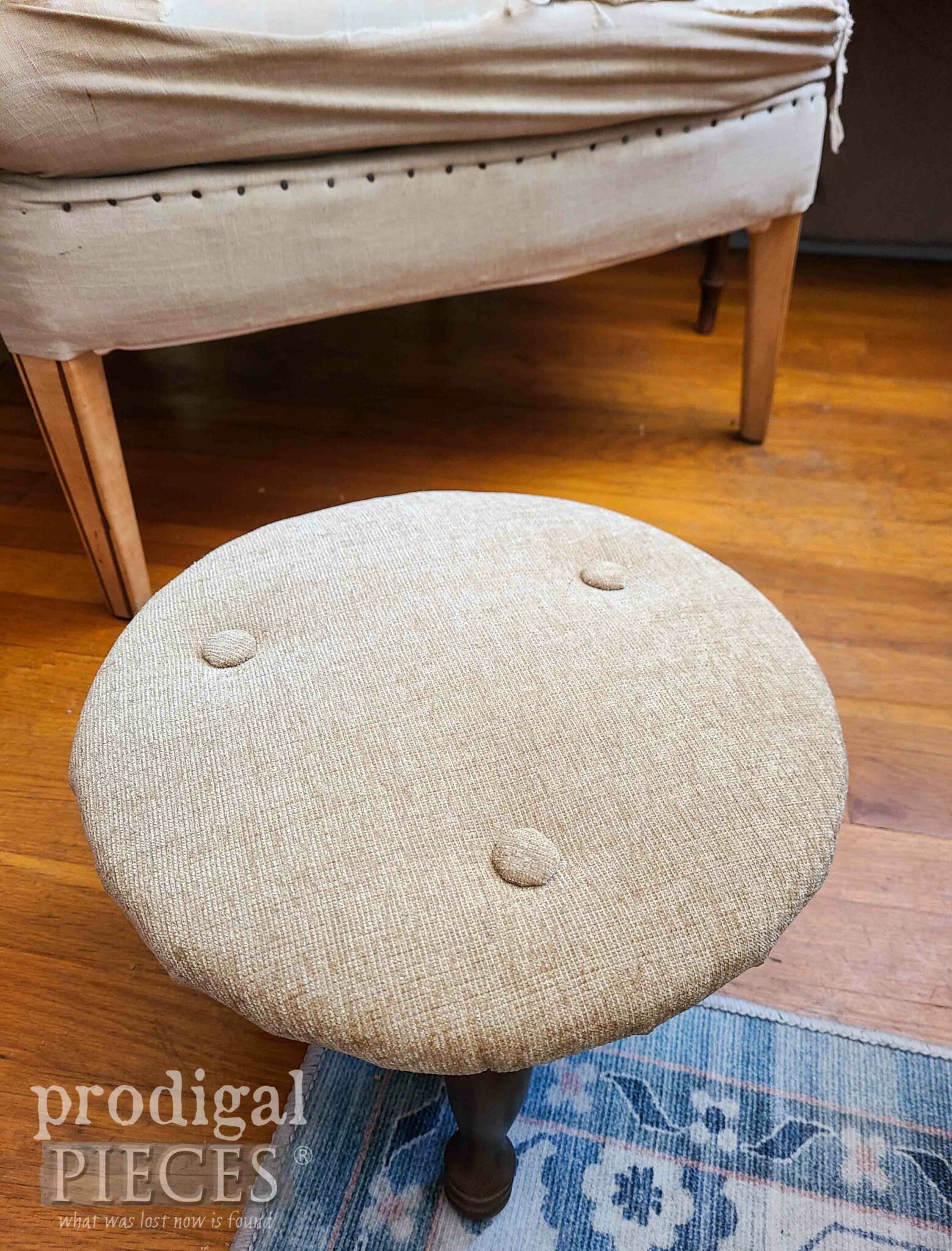 Vintage Footstool Makeover - Prodigal Pieces